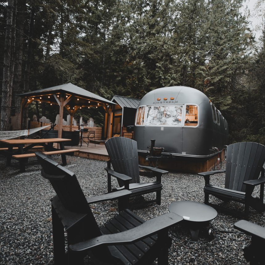 WOODS on Pender | Glamping Resort + Motel | Pender Island BC